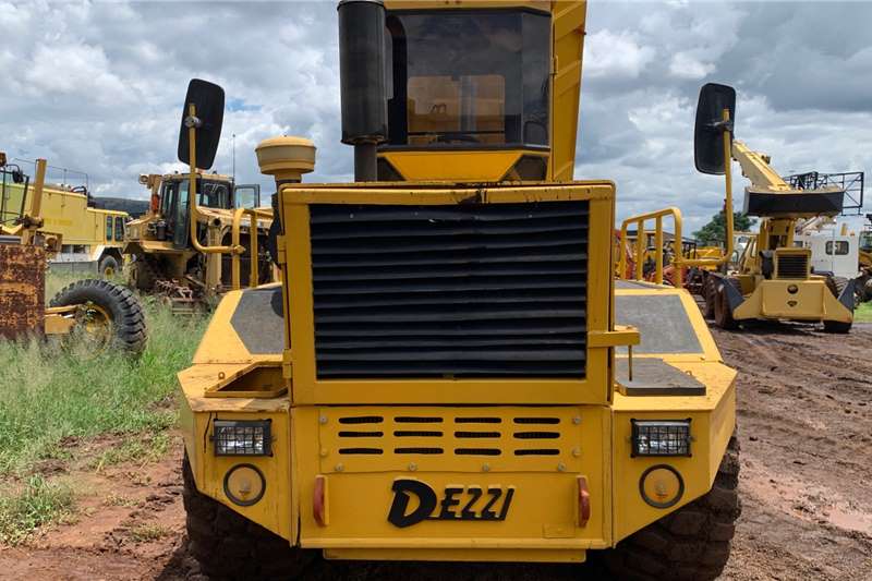 DEZZI 20 Tonner Dumper For Sale In Gauteng - Gigantic Earthmoving