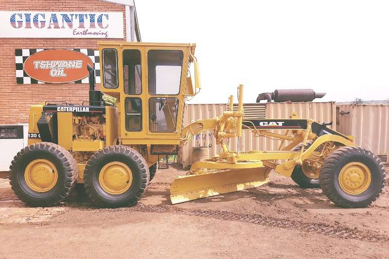Caterpillar 120H Grader For Sale In Gauteng - Gigantic Earthmoving
