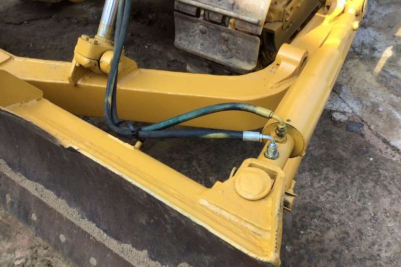 Caterpillar D4E For Sale In Western Cape - Plant And Truck Solutions ...