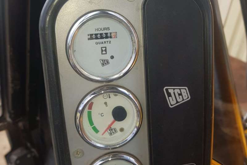 JCB JS205 For Sale In Western Cape - Plant And Truck Solutions Africa ...