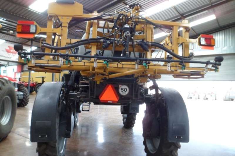 2014 CAT Caterpillar Challenger RG700 Crop Sprayer Tractor mounted ...