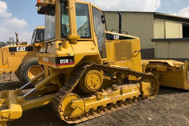 2005 Caterpillar Caterpillar D5N XL Dozer Dozers Machinery for sale in ...