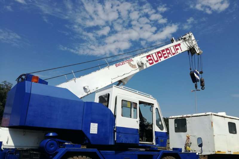 2007 Tadano Tadano TR200 M 4 20 ton crane Mobile Cranes Machinery for ...