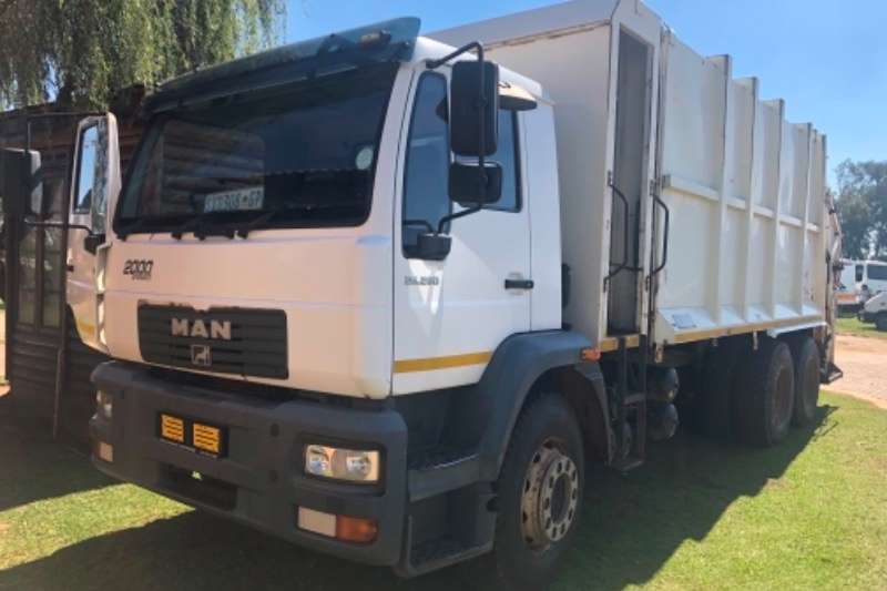 2005 MAN MAN 26.280 DOUBLE DIFF 61000KMS R479000 Compactor Truck Trucks ...