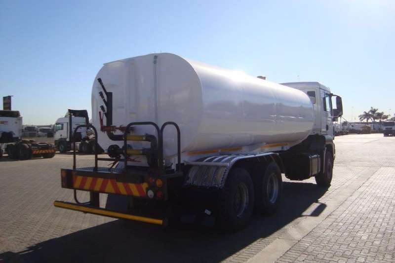 2013 MAN 33.480 TGS DAYCAB 6X4 18000L WATERBOWSER RIGID Water tanker ...