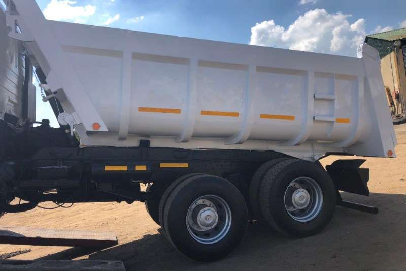 1993 Mercedes Benz Mercedes Benz Powerliner 2635 to built 10m3 Tipper ...