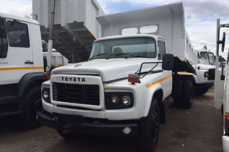 Toyota Toyota DA Tipper ADE 352 Refurbished 3 , New Tyres Tipper Truck ...