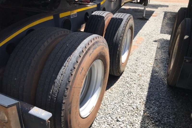 2015 Afrit Interlink Sugar Cane side tipper Trailer Interlink Trailers ...