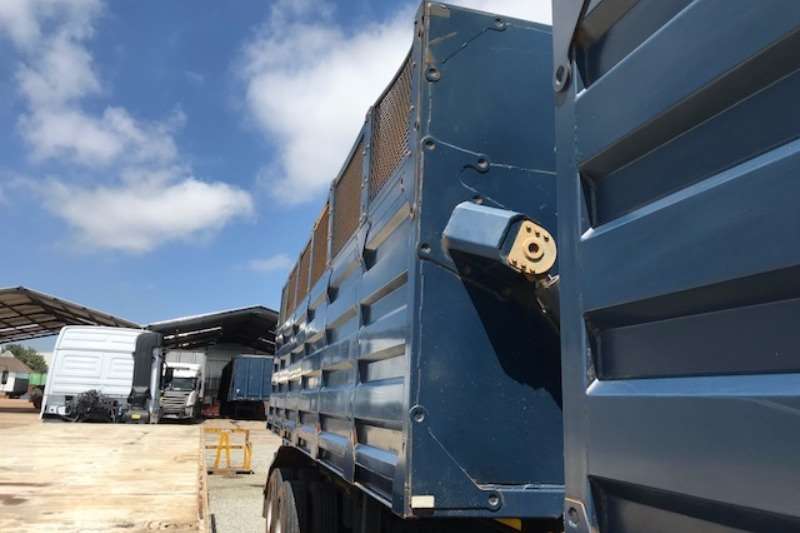 2015 Afrit Interlink Sugar Cane side tipper Trailer Interlink Trailers ...